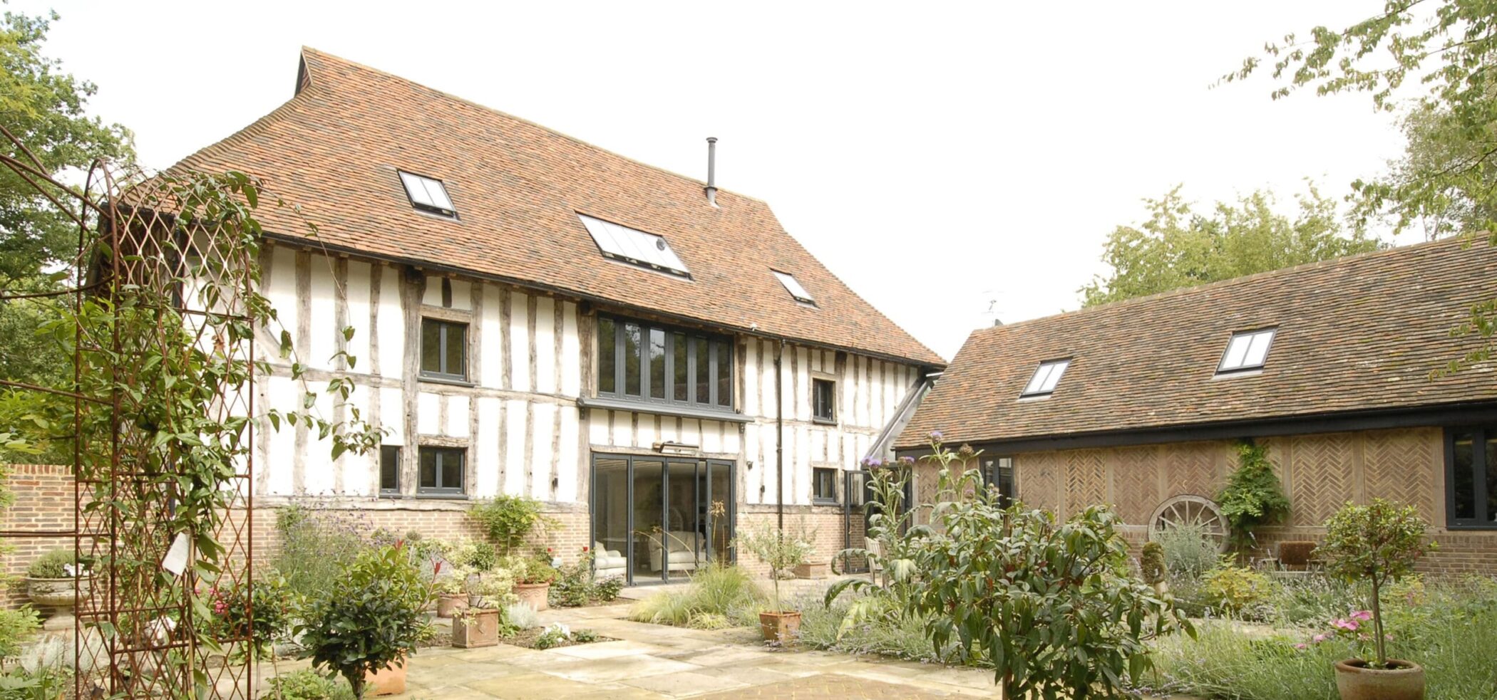 Home - Danks Badnell