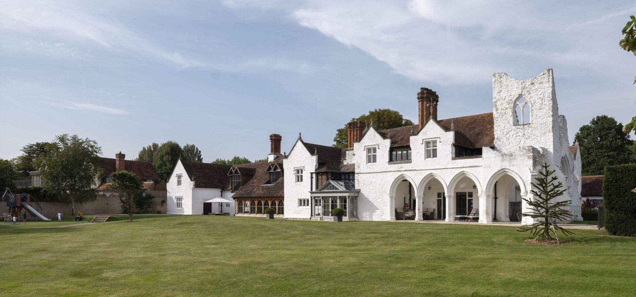 Home - Danks Badnell